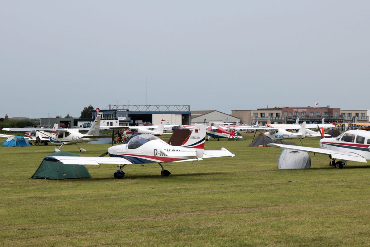 Texel "Wings over Holland" Fly-in 2025 – The biggest Fly-in of the ...